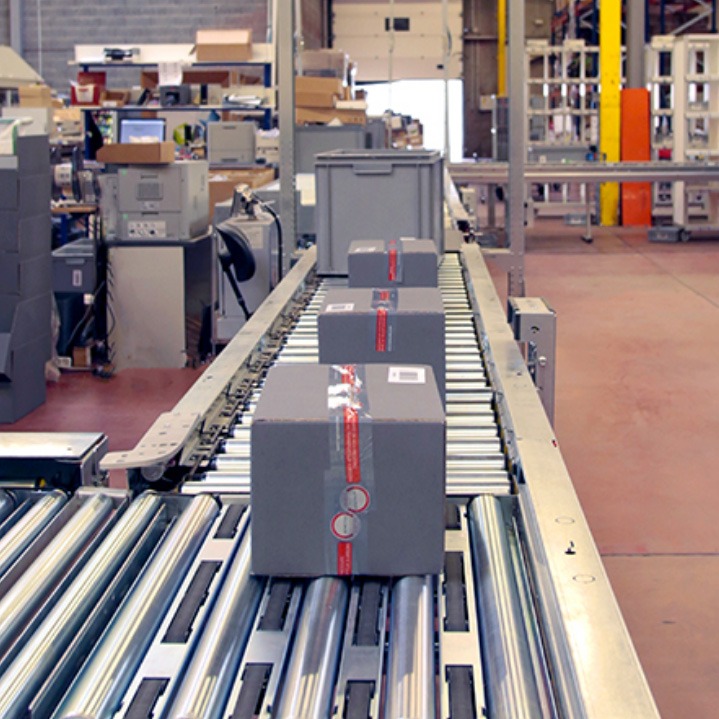 C’est pourquoi, nous nous engageons à expédier et suivre la livraison ...